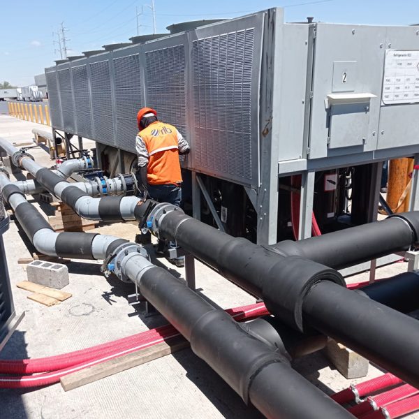 Instalación mecánica para alimentación de Chiller – DSI-Innova